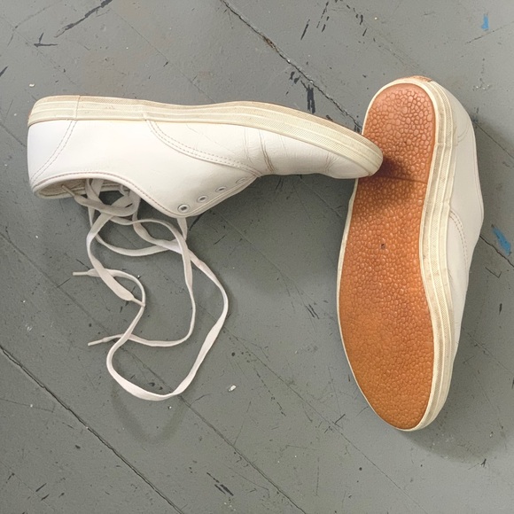 Jantzen | Shoes | Vintage 8s90s Offwhite Leather Low Laceup Sneakers ...